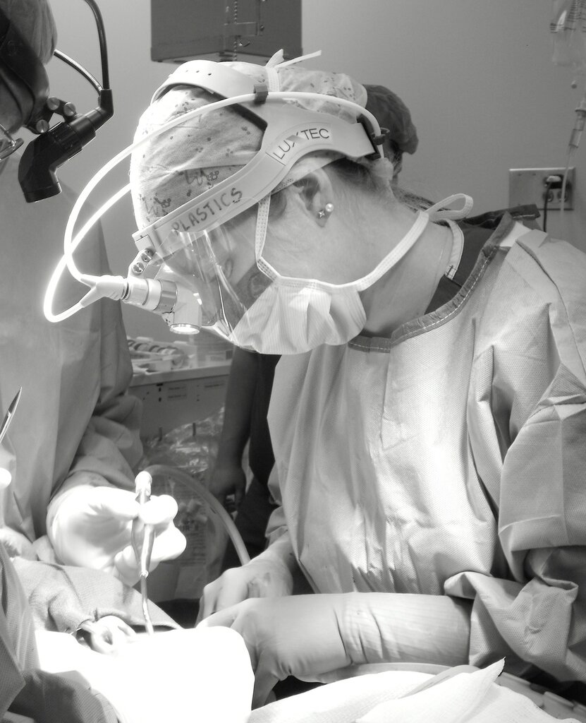 Medikal ürün firmaları Elevated Oral & Implant Surgery, P. C., Pennsylvania, foto