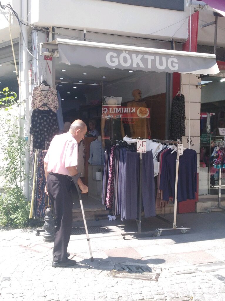 Giyim mağazası Göktuğ Giyim, İstanbul, foto