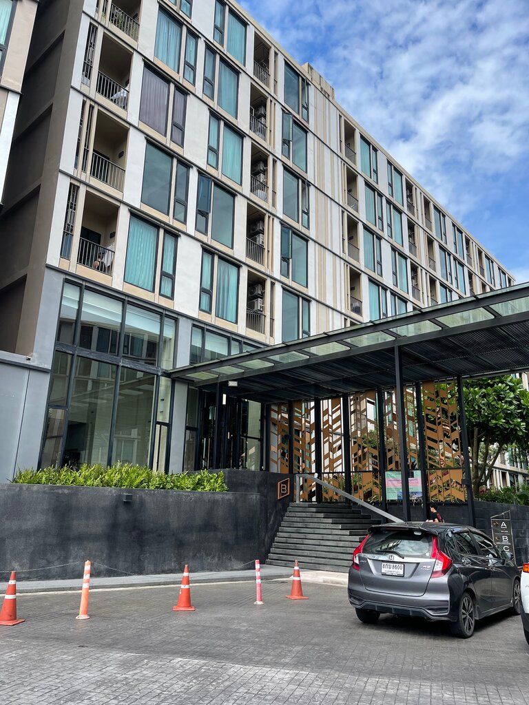 Kısa süreli konaklama The Base Uptown, Phuket Eyaleti, foto