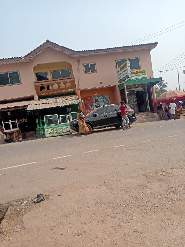 Eczaneler Dash, Akra, foto