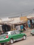 Quincaillerie Tandja (Brazzaville, Commune de Madibu), yapı mağazası  Brazzaville'den