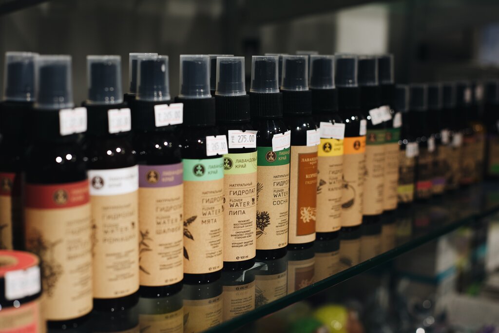 Kozmetik ve parfümeri mağazaları Kosmetika kryma, Kırım Cumhuriyeti, foto