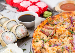 Sushi Maniya (Kirova Street No:51, Town of Glazov), pizzacılar  Glazov'dan