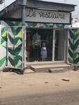 Le Vestiaire (Brazzaville, Commune de Poto-Poto, Rue Mbochi, 13), giyim mağazası  Kongo'dan