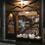 Alimentari Gennari Spoleto (Piazza del Mercato No:15, Spoleto), market  Umbria'dan