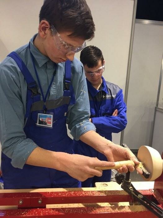 Sürücü kursları Klaipėdos Ernesto Galvanausko profesinio mokymo centras, Klaipeda, foto