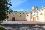 Pridvorny ekipazh (Sadovaya Street No:8), müzeler ve sanat galerileri  Puşkin'den