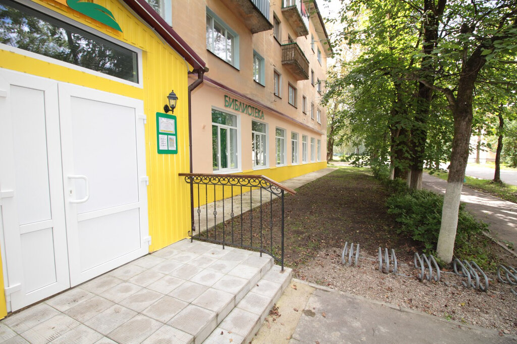Kütüphaneler Slantsevskaya City Library for children and adults branch № 2, Slantsy, foto