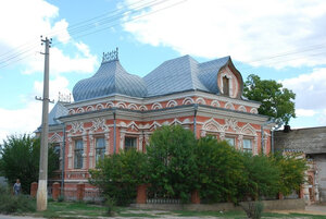 Biblioteka Tsentralnaya Mezhposelencheskaya Muk (Sovetskaya ulitsa No:32), kütüphaneler  Dubovka'dan