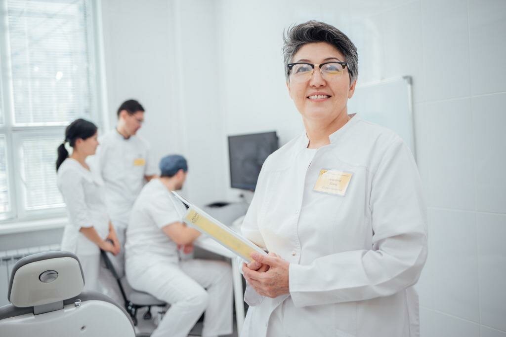 Özel ağız ve diş sağlığı klinikleri ve muayenehaneleri Assyl, Almatı, foto