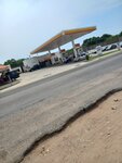 Regal Shell Filling Station (La Road No:98, La), benzin istasyonu  Gana'dan