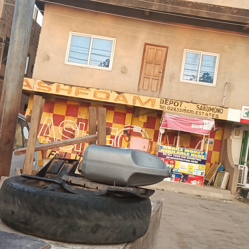 Mobilya mağazaları Ashfoam, Dünya, foto