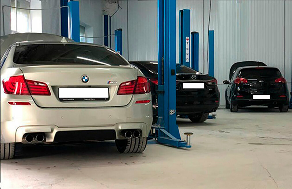 Otomobil servisi AvtoStejtServis, Moskova, foto