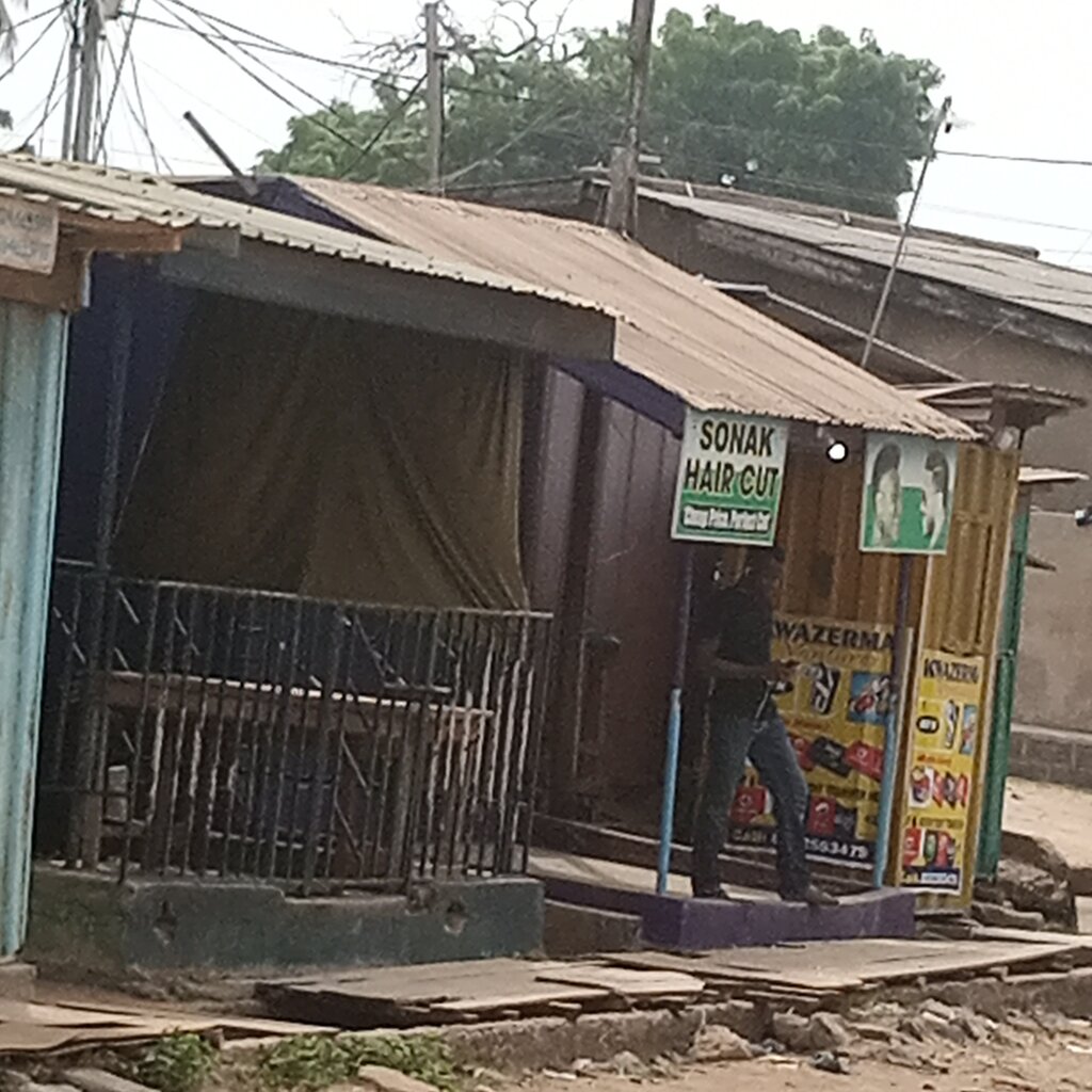 Kuaförler Sonak, Dünya, foto