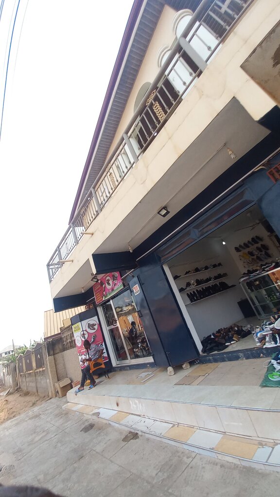Ayakkabı mağazaları Max Shoes, Dünya, foto
