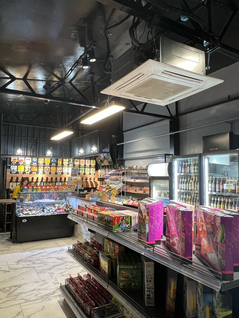 Bira dükkanı Dym Pivo, Riajsk, foto