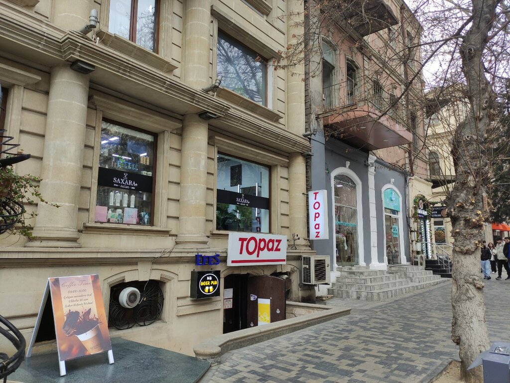 Bar NB, Bakü, foto