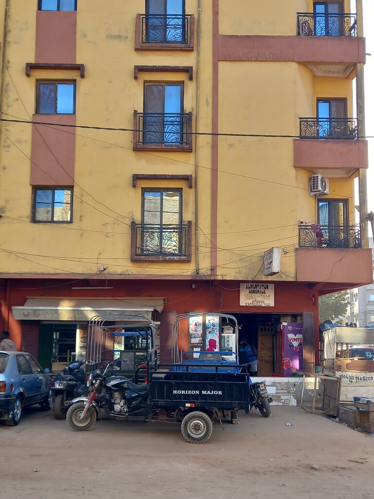 Yapı mağazası Alimentation Générale Gros et Detail, Dakar, foto