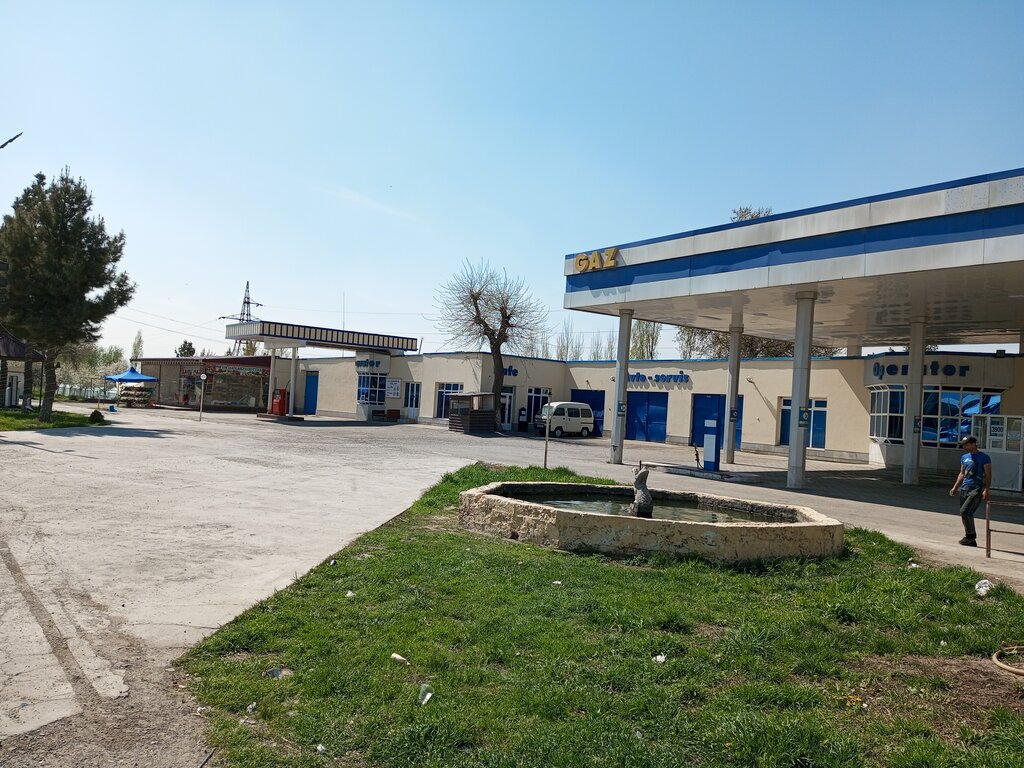 Benzin istasyonu Axtam bobo, Semerkant eyaleti, foto