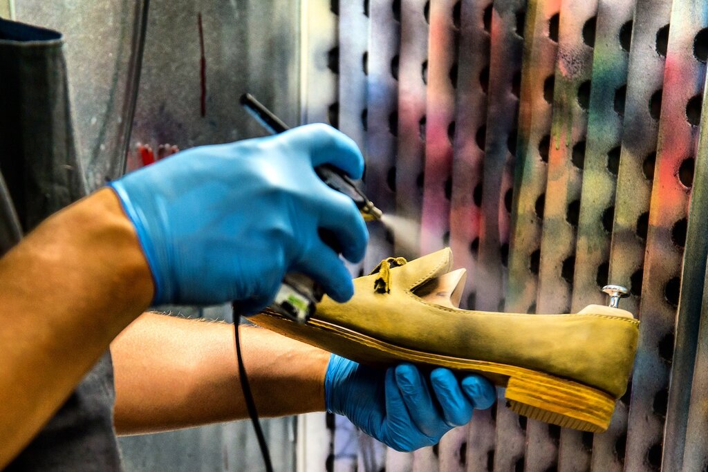 Ayakkabı tamiri Restavrator, Saint‑Petersburg, foto