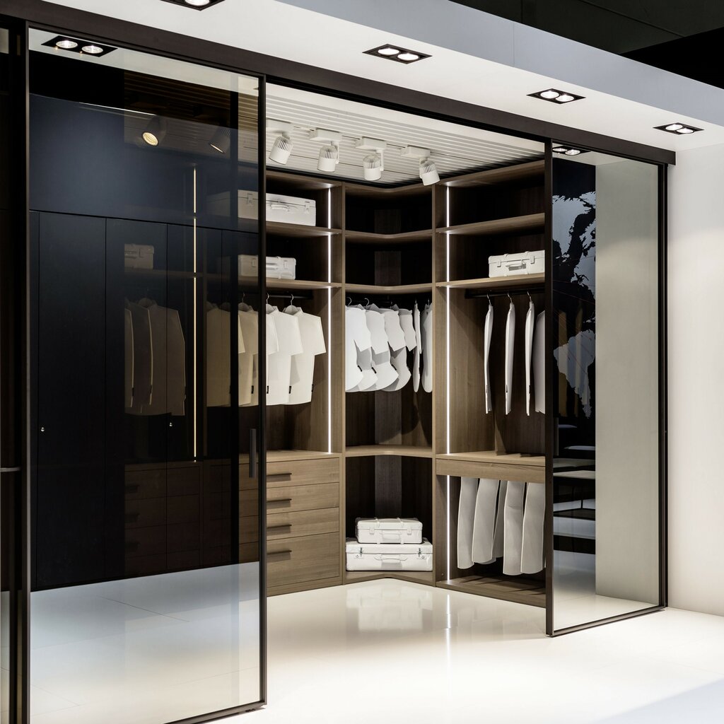 Ray dolap üreticileri Detailvision, Saint‑Petersburg, foto