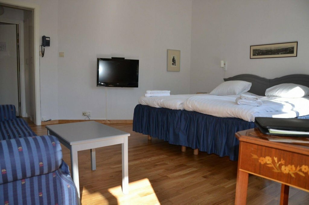 Otel Enehall Pensionat i Båstad, Skane Vilayeti, foto