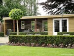 S & G Tuintotaal & Tuinverlichting (Berkdijk No:14, Sint-Michielsgestel), sera ve bahçe ürünleri  Hollanda'dan