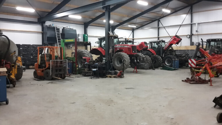 Tarım makineleri, ekipmanlar Akkerman Mechanisatie, Friesland, foto