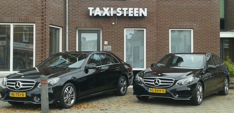 Taksi Taxi Steen Ommen, Ommen, foto