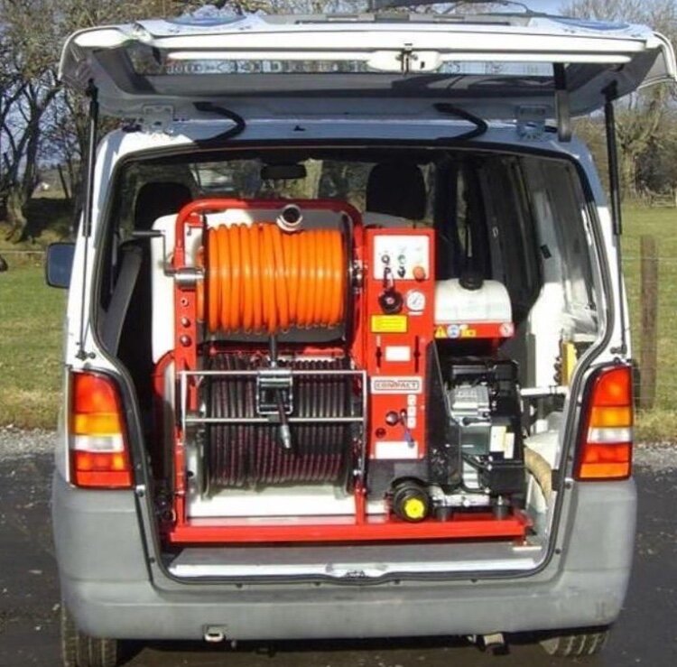 Arıza hizmetleri Prochistka kanalizatsii, Moskova ve Moskovskaya oblastı, foto