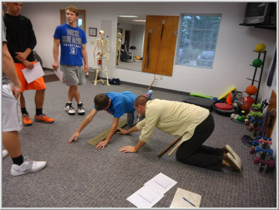 Yoga stüdyosu Centerpointe Chiropractic & Physical Therapy, Medina, foto