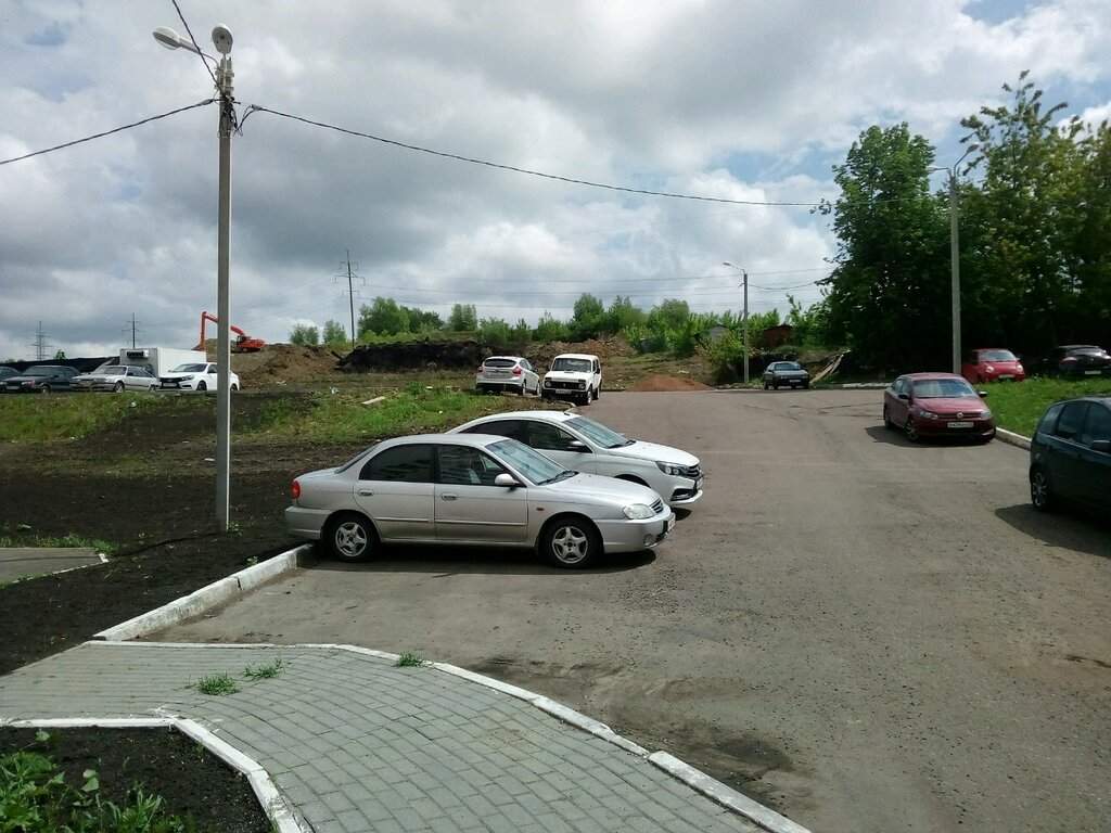 Otoparklar Parking lot, Saransk, foto