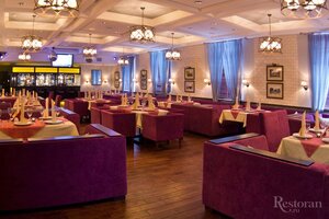 Cosmos (Leninskiy Avenue No:2Б), restoran  Himki'den