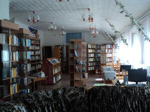 Biblioteka (ulitsa Lenina No:45, Sovetskiy), kütüphaneler  Sovetski'den
