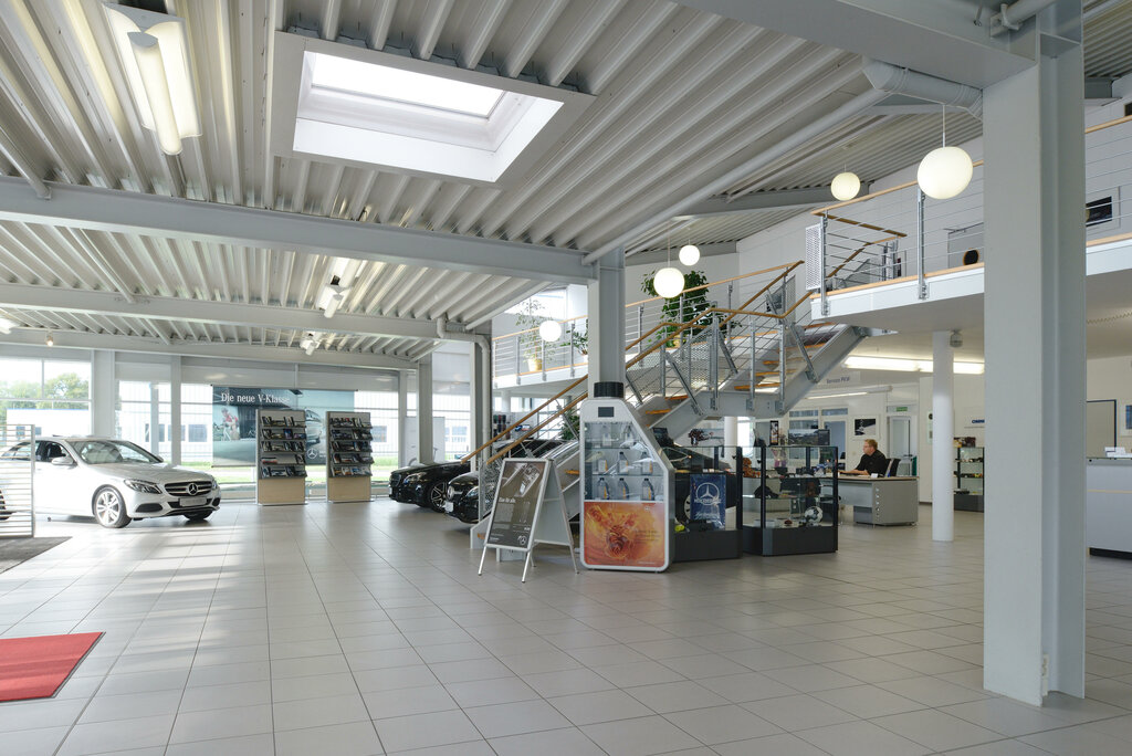 i̇kinci el araç Mercedes-Benz Sternauto - Rostock, Rostok, foto