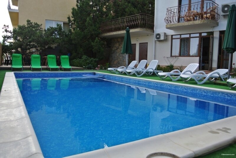 Otel U Mozhzhevelnika, Kırım Cumhuriyeti, foto