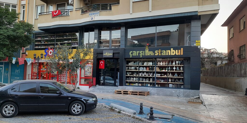 Züccaciye mağazaları Çarşı İstanbul, Milas, foto