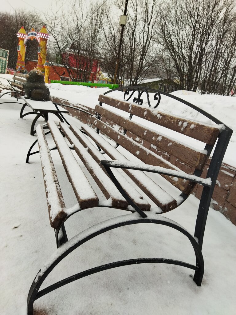 Bank Bench, Murmansk, foto