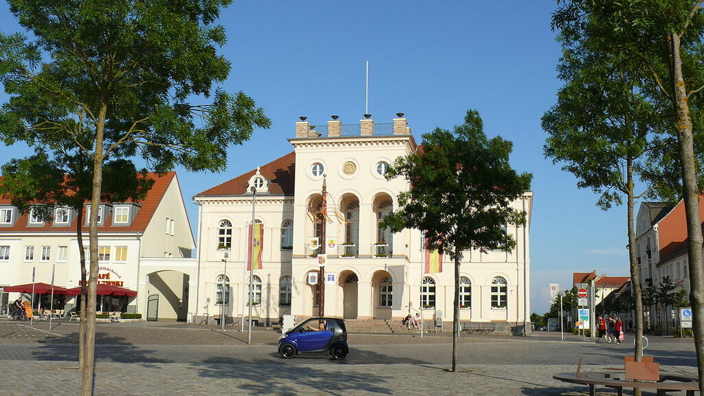 Tren istasyonu Neustrelitz Süd, Neustrelitz, foto