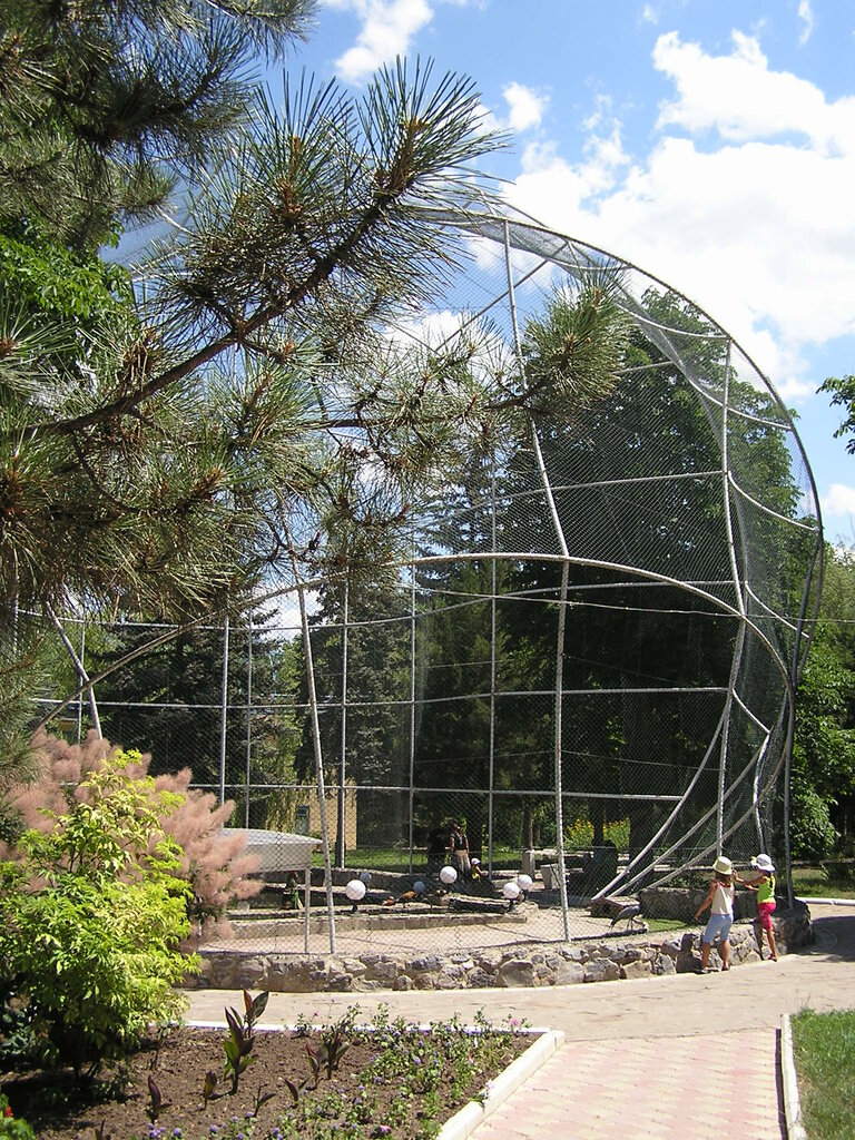 Hayvanat bahçeleri Dokuchaievsk Zoo, Dokuchaevsk, foto