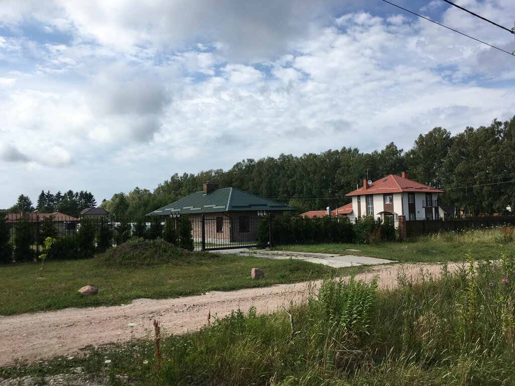 Emlak ofisi Яблоневый Сад, Kaliningradskaya oblastı, foto