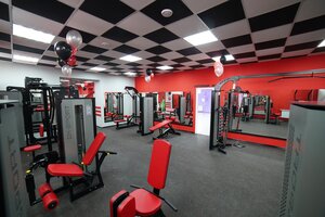 Maximal Gym (Khibinogorskaya ulitsa No:23), fitness kulüpleri  Kirovsk'tan