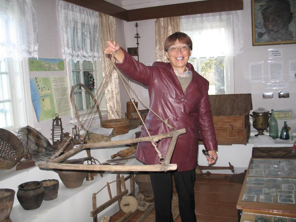 Kütüphaneler Библиотека-музей Омулевый Байкал, Buriatya, foto