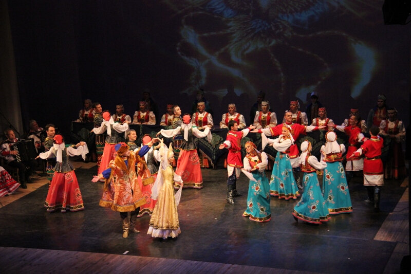 Müzik ve dans grupları Ivushka State Song and Dance Ensemble, Tambov, foto