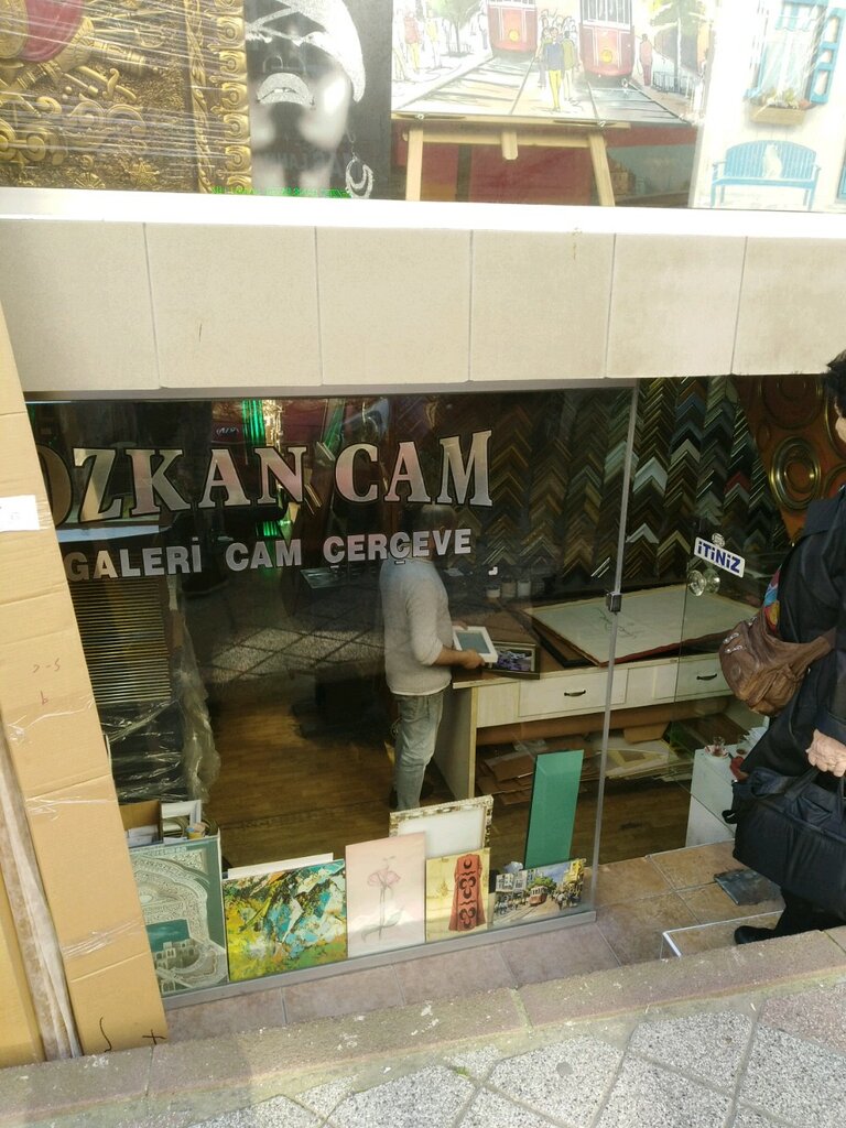 Resim, tablo ve çerçeve mağazaları Özkan Cam Çerçeve, İstanbul, foto