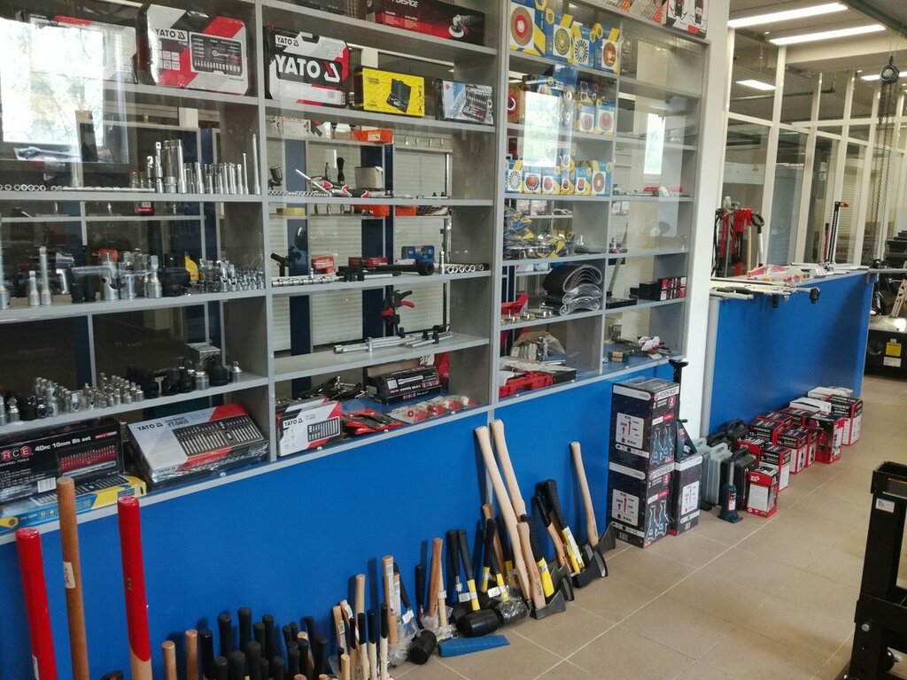 Oto servis ve bakım ekipmanları ChTUP Aproavtotekh, Minsk, foto