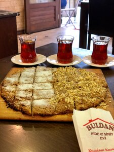 Buldan Pide ve Simit Evi (Cumhuriyet Mah., 14 Mayıs Cad., No:2, Buldan, Denizli), kafe  Buldan'dan