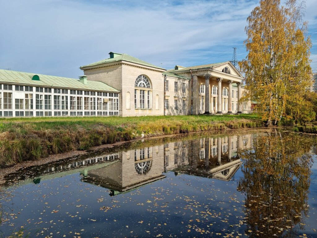 Turistik yerler Дача Безобразовых, Saint‑Petersburg, foto