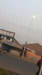 Awurade Adom (Dadeban Road No:34, Okaikoi South, North Industrial Area), kantin, yemekhane  Akra'dan