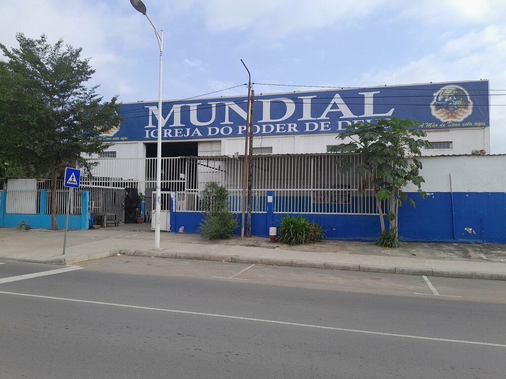 Protestan kilisesi Igreja Mundial do Poder de Deus, Loanda, foto